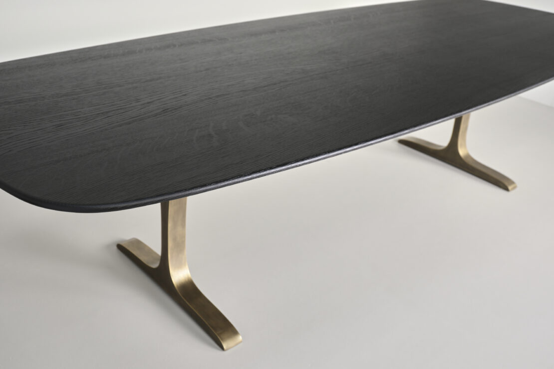 A Complete Dining Table Size Guide for Every Space