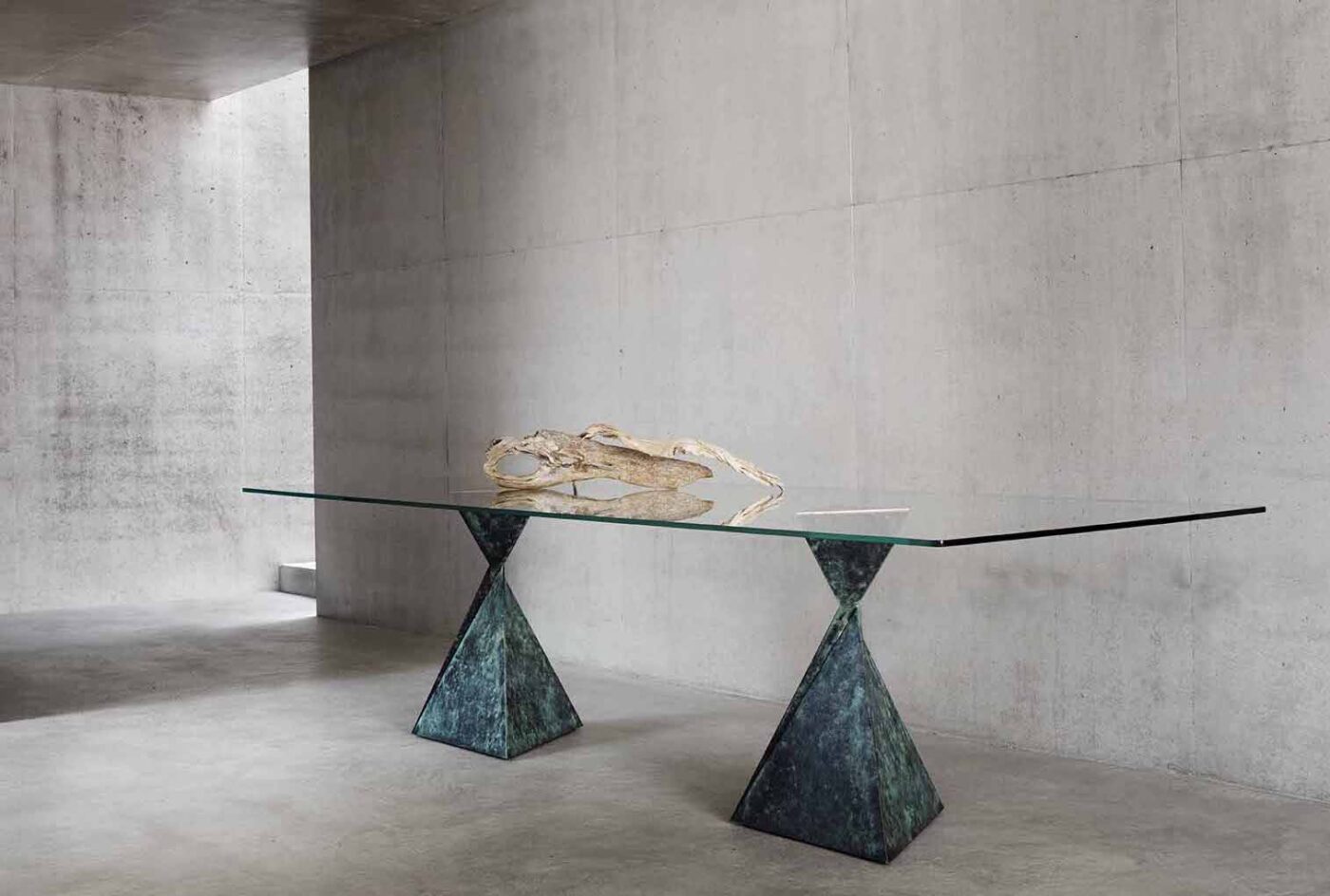 The Beauty of Bronze - Tom FaulknerTom Faulkner