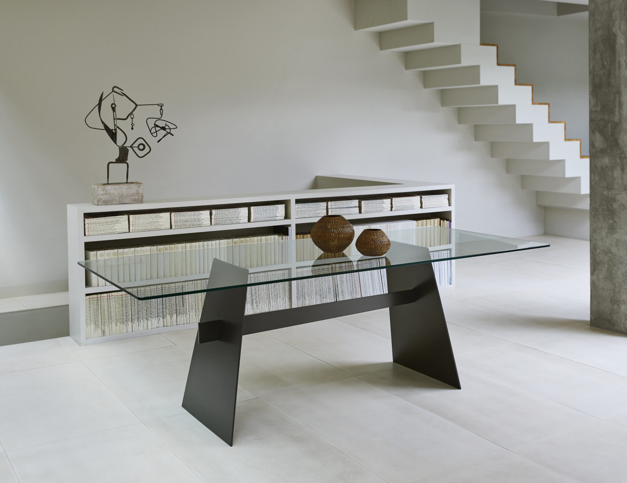 A Complete Dining Table Size Guide for Every SpaceTom Faulkner